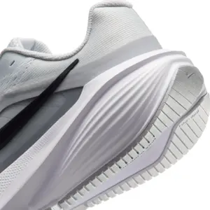 Nike Downshifter Road Running Shoes