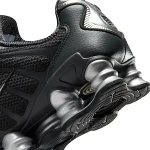 Nike Shox Tl Sneakers - Black