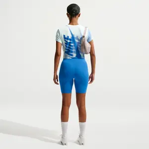 Nike Sportswear Chill Knit Slim Cropped T-shirt - Green