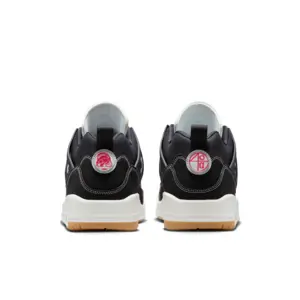 JORDAN Spizike Low Shoes
