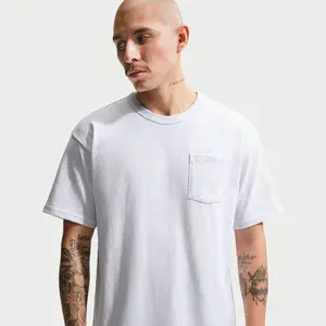 Nike Sportswear Premium Essentials T-shirt - Brown