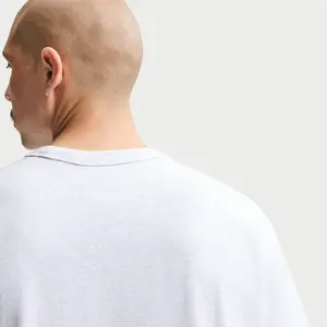 Nike Sportswear Premium Essentials T-shirt - Brown