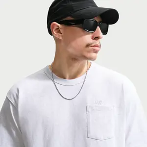Nike Sportswear Premium Essentials T-shirt - Brown
