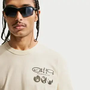 Nike Sportswear Premium Essentials T-shirt