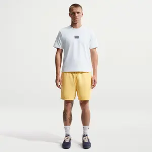 Nike Sportswear Premium Essentials T-shirt