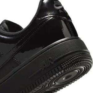 Nike Force 1 '07 Sneakers - Black