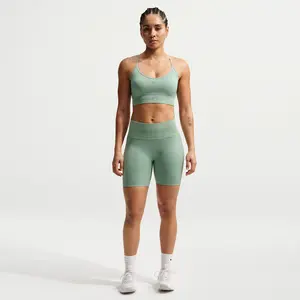 Nike Pro Seamless Light-support Padded Sports Bra - Green