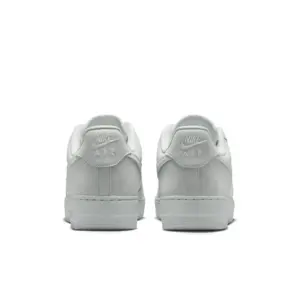 Nike Air Force 1 '07 Lv8 Sneakers - White