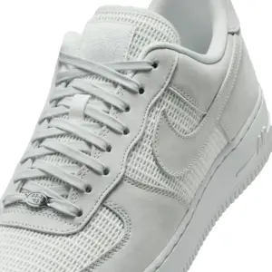 Nike Air Force 1 '07 Lv8 Sneakers - White