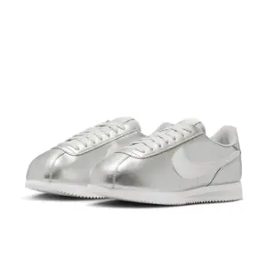 Nike Cortez Sneakers - Grey