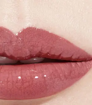 Chanel Le Rouge Duo Ultra Tenue Liquid Lip Colour - Pink