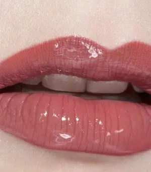 Chanel Le Rouge Duo Ultra Tenue Liquid Lip Colour - Pink