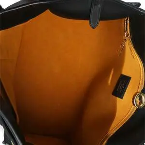 LOUIS VUITTON Onthego Mm - Black