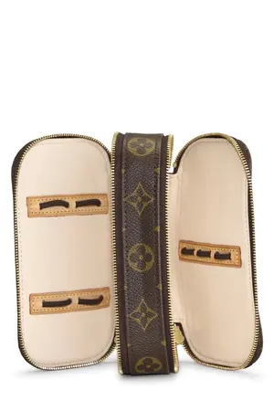 LOUIS VUITTON Monogram Trousse