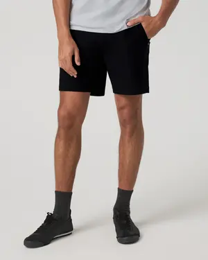 Vuori Meta™ 6" Chino Shorts - Black