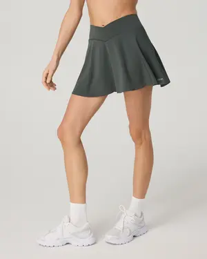 Vuori Knee Length Bottoms For Women