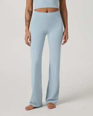 Vuori Slim Fit Activewear For Women