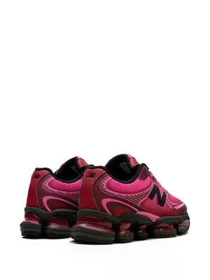 NEW BALANCE Abzorb 2000 Sneakers - Pink