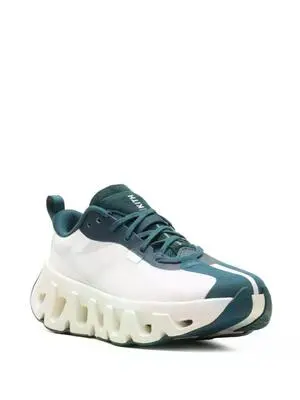 On K-tech 1 Sneakers - White