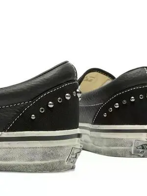 VANS Lx Classic Slip-on 98 Studded Sneakers - Black
