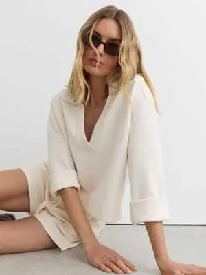REISS Premium Interlock Open-collar Sweatshirt - Ivory