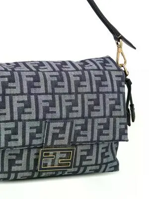 Fendi Logo Shoulder Bag - Blue