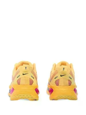 Nike Vomero 18 Lace-up Sneakers - Yellow
