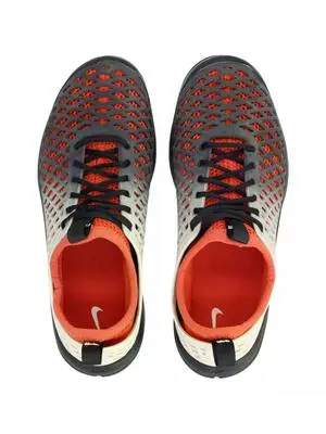 Nike Rejuven8 Run Lace-up Sneakers - Black