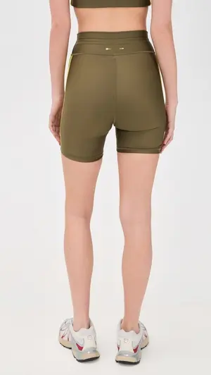 The Upside Oxford 5-inch Spin Shorts
