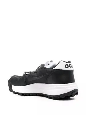 Nike Low-top Sneakers