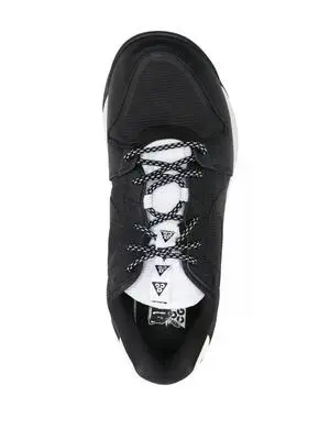 Nike Low-top Sneakers
