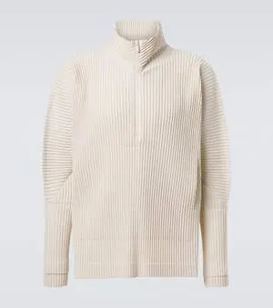 Issey Miyake Homme Plissé Monthly Colors: March Pleated T-shirt - Beige