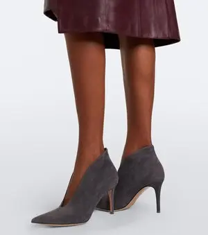 GIANVITO ROSSI Vania Suede Pointed Toe Pumps - Grey