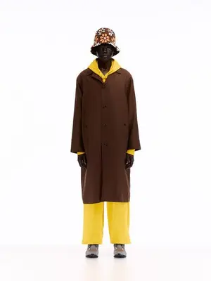 VOWELS Split Raglan Coat - Brown