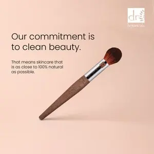 DR BOTANICALS Coffee Ground Illuminating Brush For Anti-aging