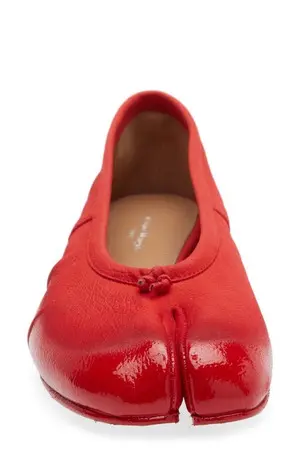 MAISON MARGIELA Tabi Ballet Flat - Red