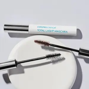 COLORESCIENCE Total Lash Mascara - Black