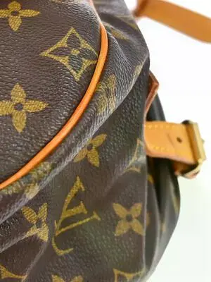 LOUIS VUITTON 1993 Monogram Shoulder Bag