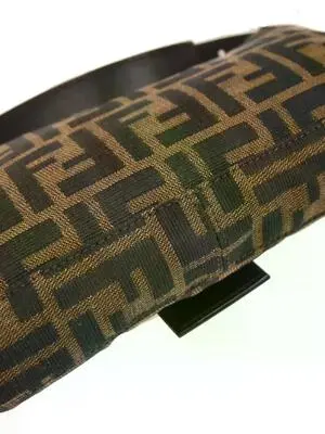 Fendi 2000 Zucca Baguette Shoulder Bag - Neutrals