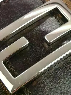 Fendi 2000 Zucca Baguette Shoulder Bag - Neutrals