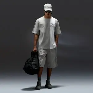 Oakley Reserve Momento Tee - Cement
