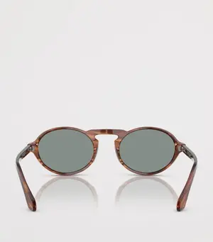 Giorgio Armani Tortoiseshell Oval Sunglasses - Brown