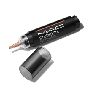 MAC COSMETICS Studio Fix Every-Wear All-Over Face Pen Nc40