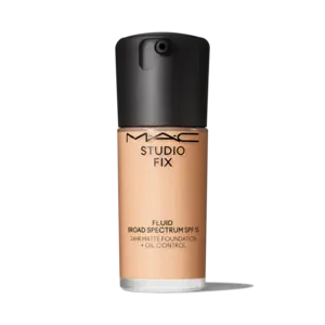 MAC COSMETICS Studio Fix Fluid SPF 15 24HR Matte Foundation & Oil Control C4