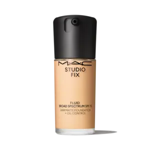 MAC COSMETICS Studio Fix Fluid SPF 15 24HR Matte Foundation & Oil Control Nc15