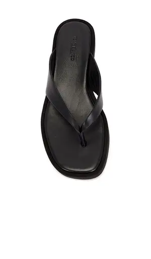 TONY BIANCO Kyra Platform Flip Flop - Black Como