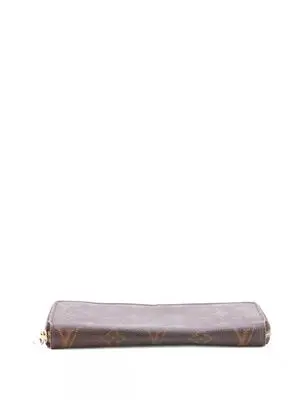 LOUIS VUITTON Zippy Wallet Monogram Canvas Small Wallets - Brown