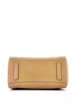 Givenchy Antigona Leather Medium Satchel - Neutrals