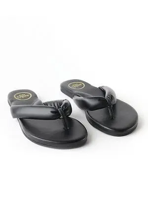SOLEI SEA Gisel Flip-flop Sandals - Black