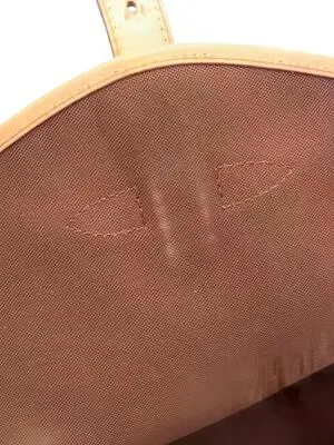 LOUIS VUITTON 2005 30 Saumur Monogram Satchel
